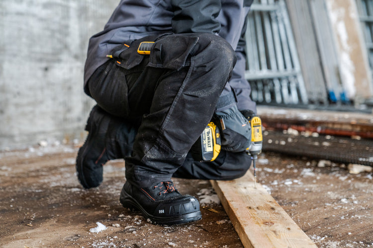 Helly Hansen Workwear | Safety Workwear | Active Workwear